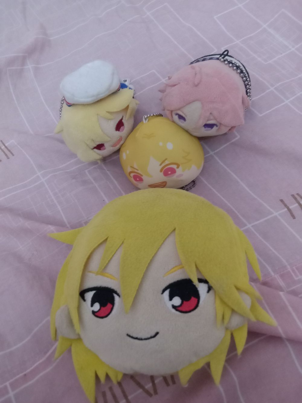 Kagari 小斯 lit.link(リットリンク)