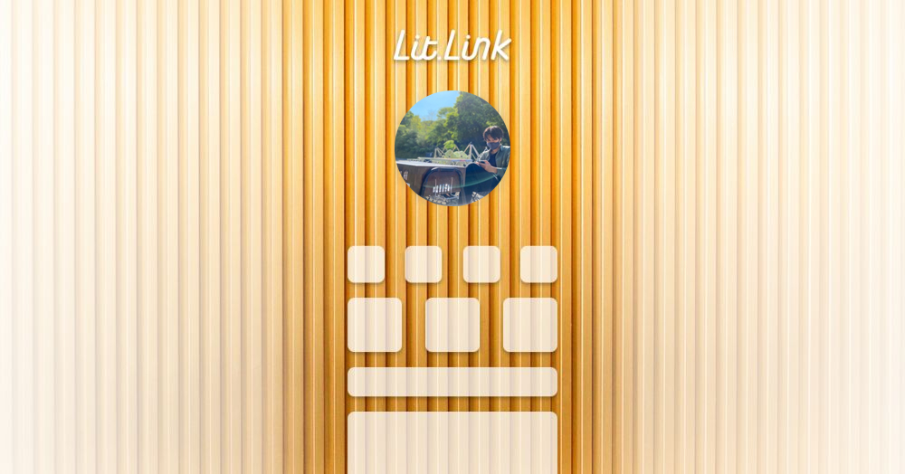 AKIRA lit.link(リットリンク)